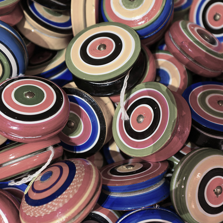 Å slippe opp uten å miste grepet: valget om å lede med tillit | NHH